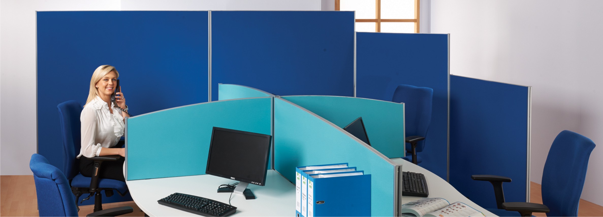 Busy Screen - Carnival Floor Screen System - Signs 4 Schools