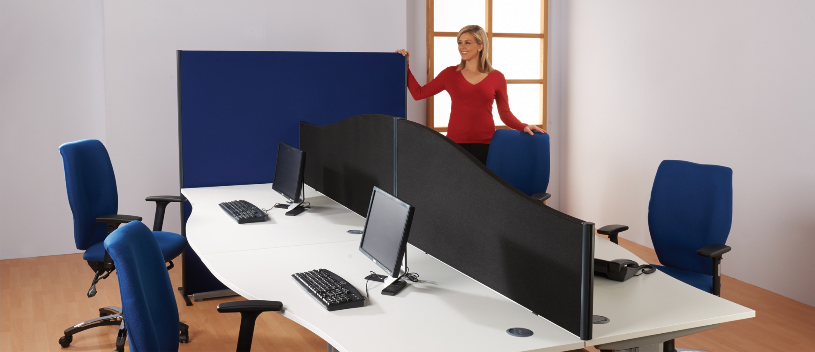 Busy Screen - Connect Desktop Screen System - Signs 4 Schools
