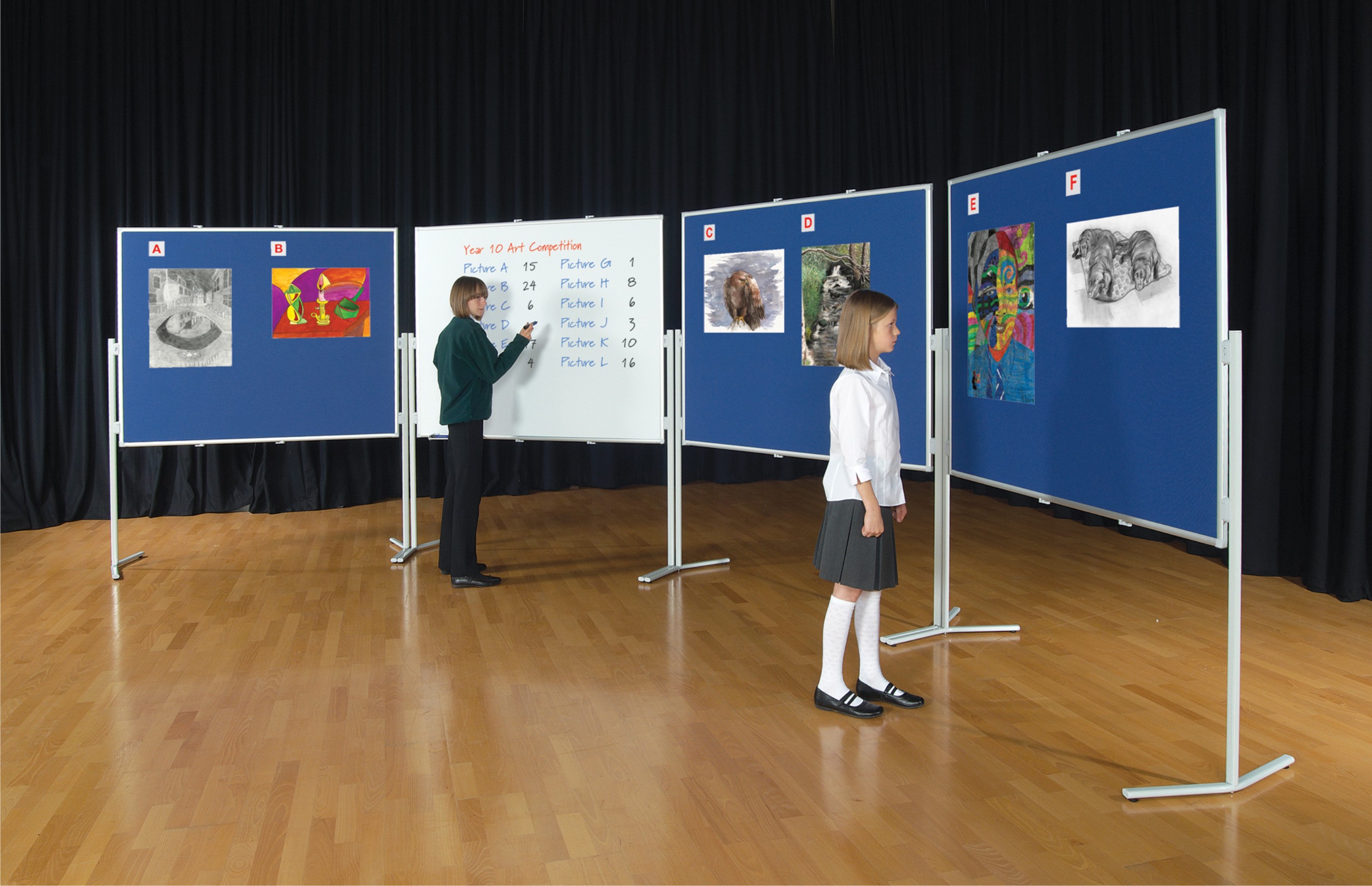 Multi-Board Mobile Presentation System - Signs 4 Schools